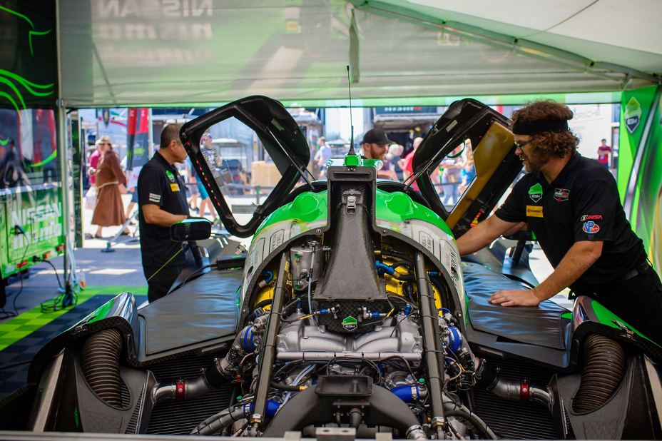 Nissan-powered ESM team wins the 12 Hours of Sebring