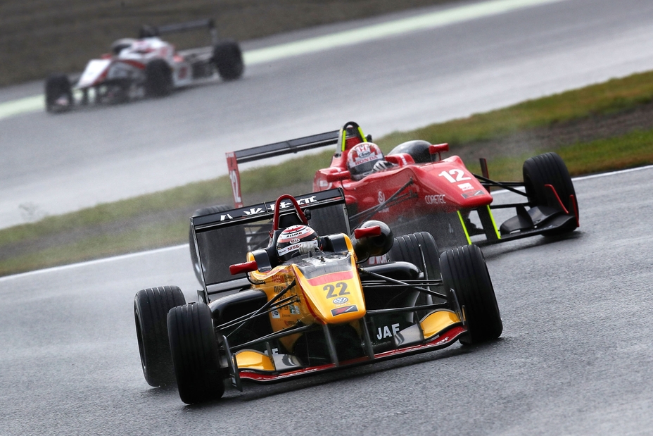 Back-to-back Formula 3 victories for Mardenborough in Japan