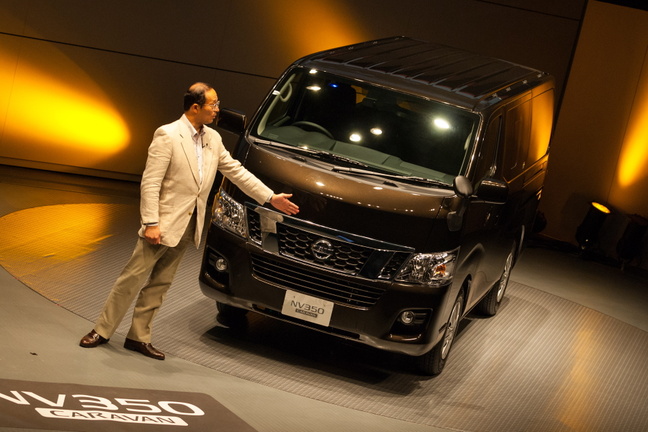 Nissan Loads LCV Line-up with New NV350 Caravan