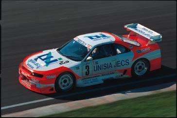 Nissan Skyline GT-R second and fifth in eventful GTC race